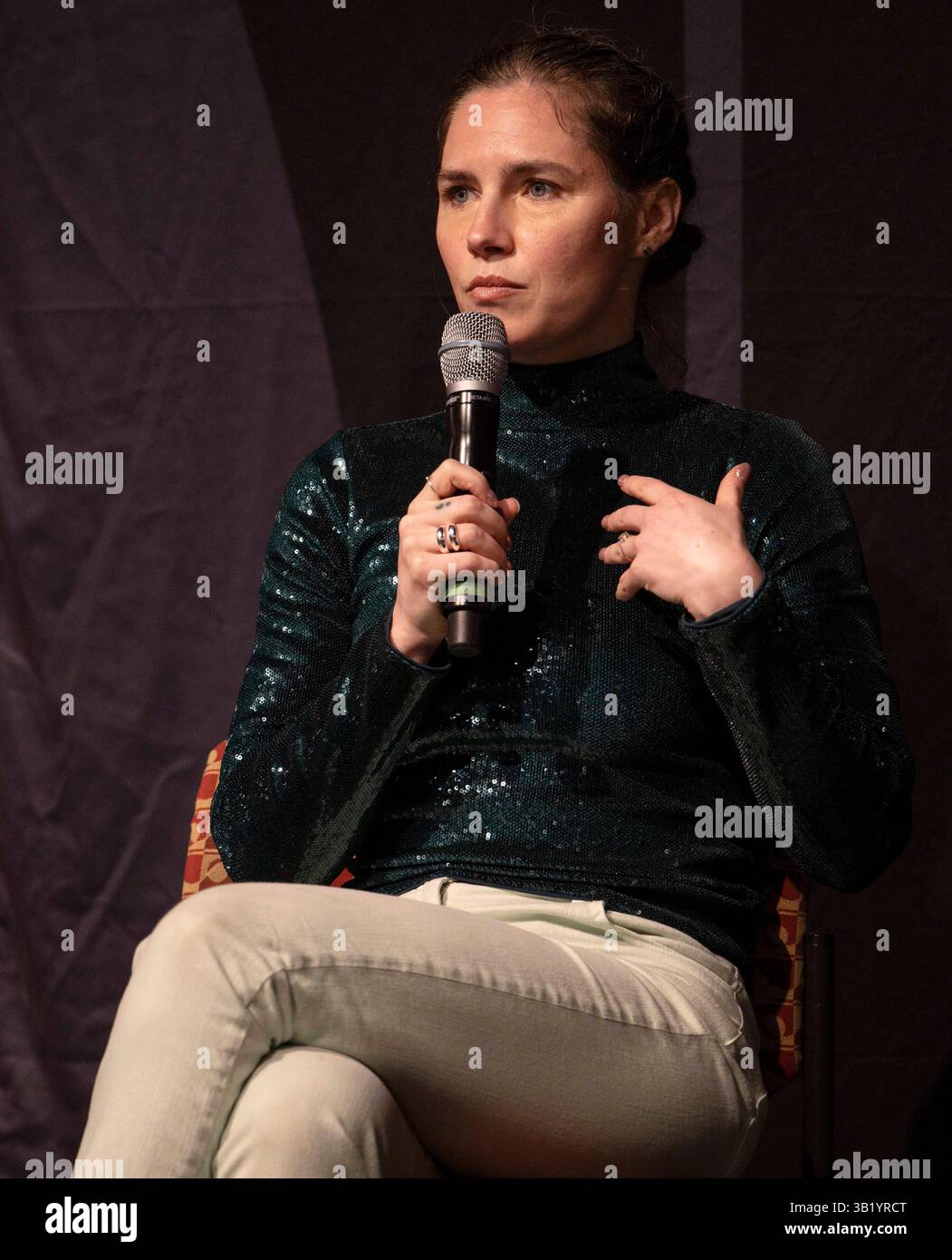 April 26,, 2025 - Los Angeles, California, USA - AMANDA KNOX at the Los ...