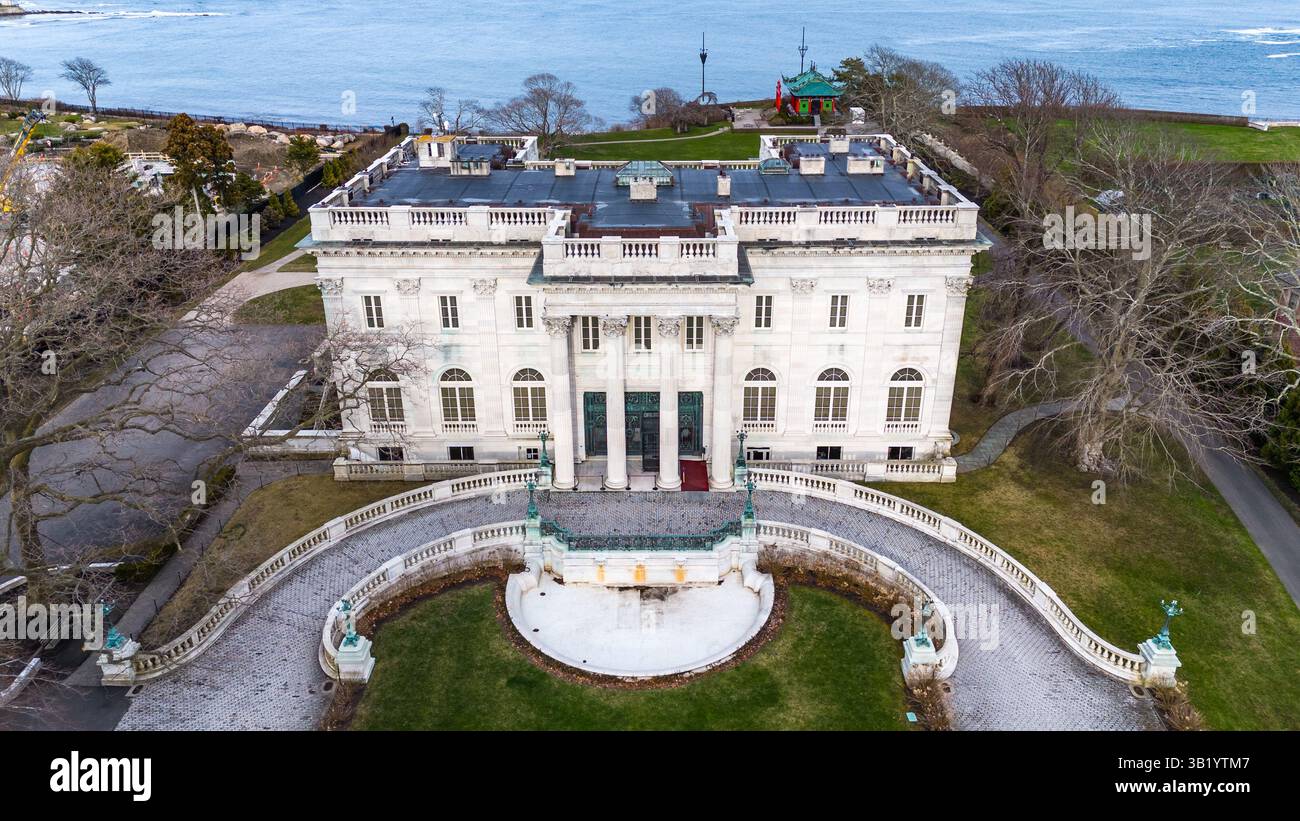 Marble House, Vanderbilt mansion, Newport RI, USA Stock Photo - Alamy