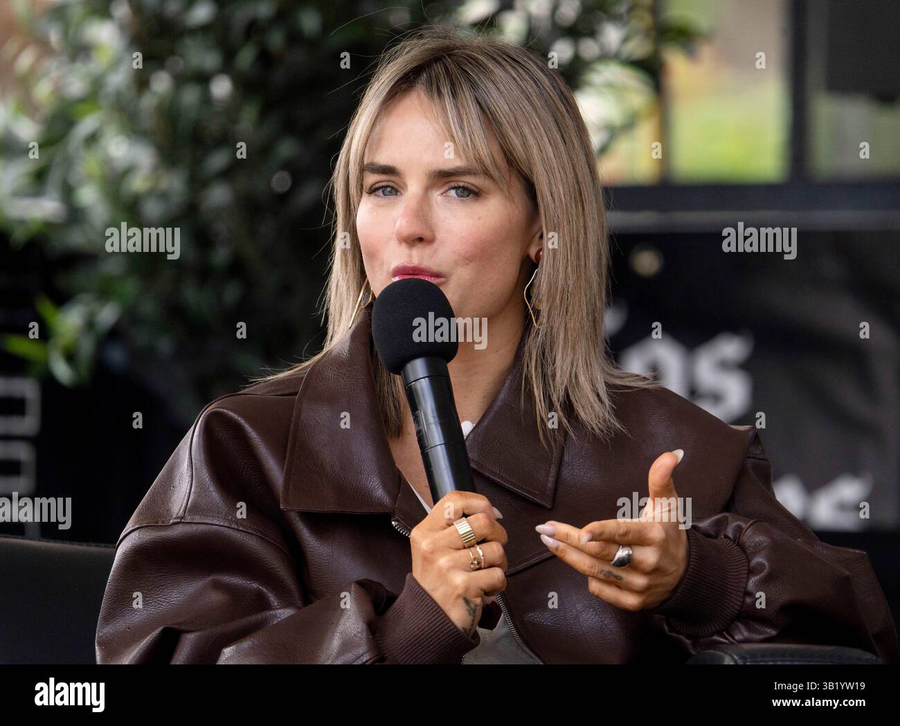 April 26, 2025, Los Angeles, California, USA: Singer JOJO LEVESQUE aka ...