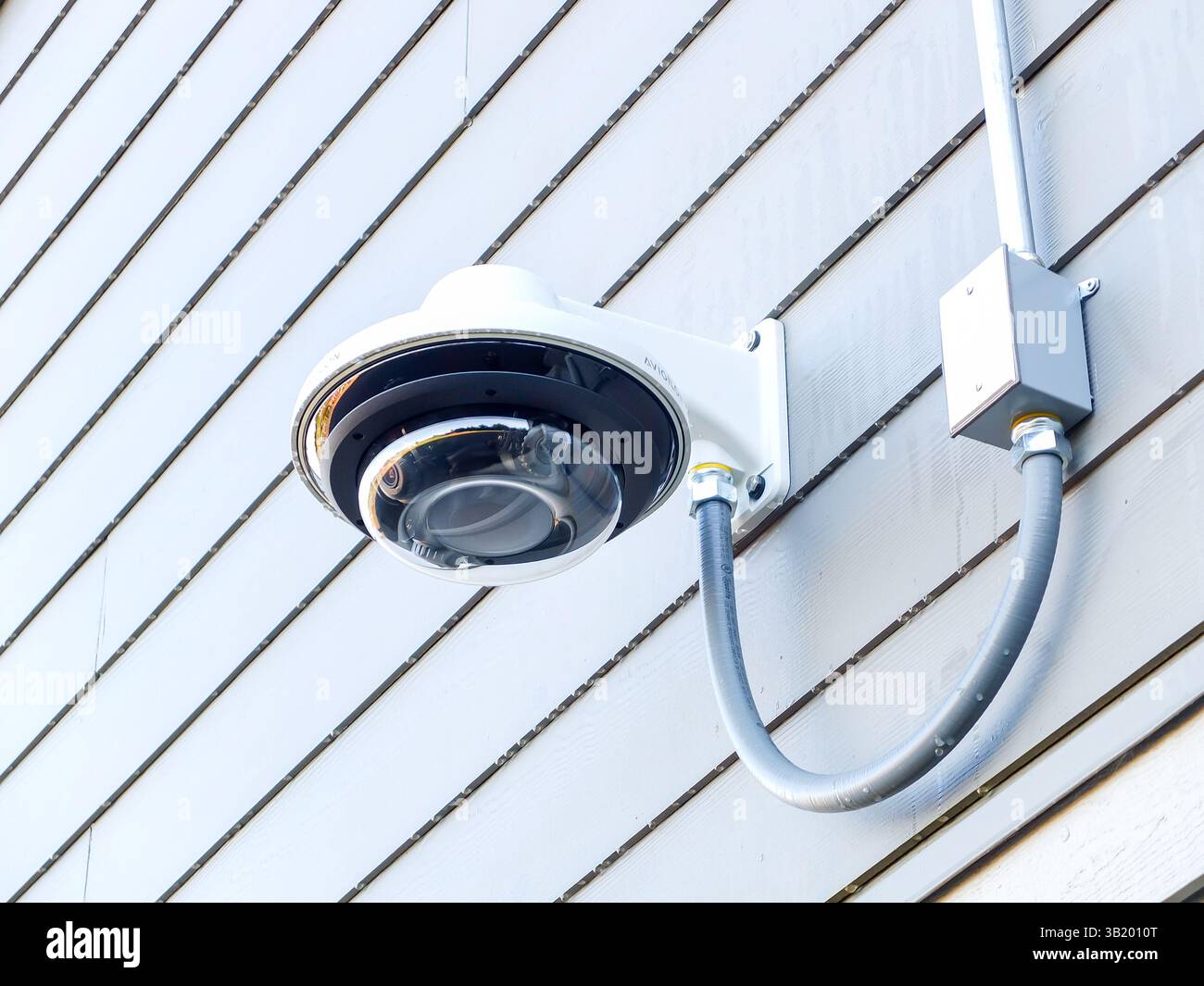 CCTV camera mounted on the wall, all-round view of the area Stock Photo ...