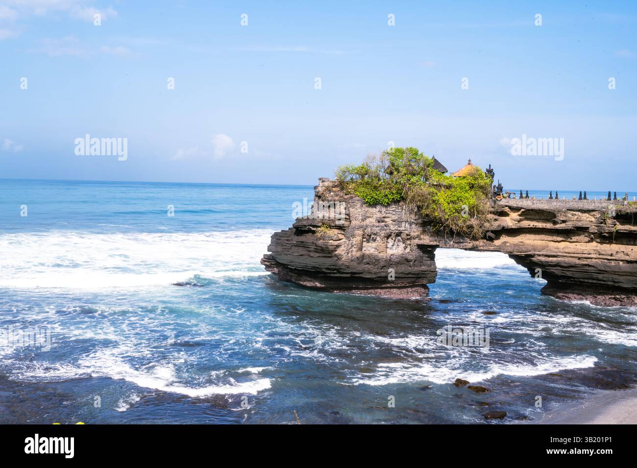 Famous Tanah Lot temple on Bali island. Batu Bolong Balenese Hindu ...