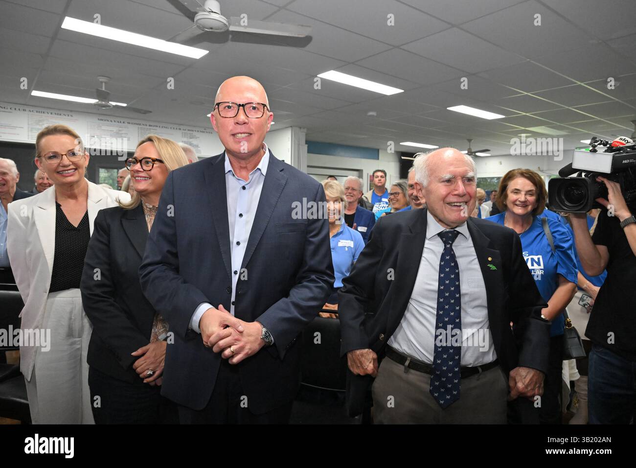 Sydney, Australia. 27th Apr, 2025. Former prime minister John Howard ...