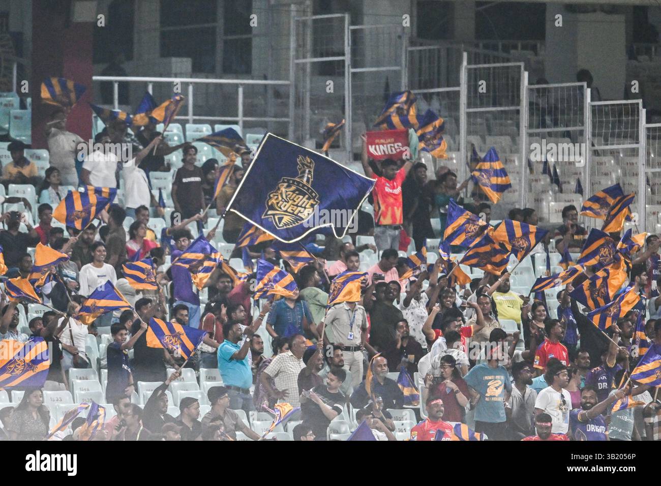 Ipl fans hi-res stock photography and images - Alamy