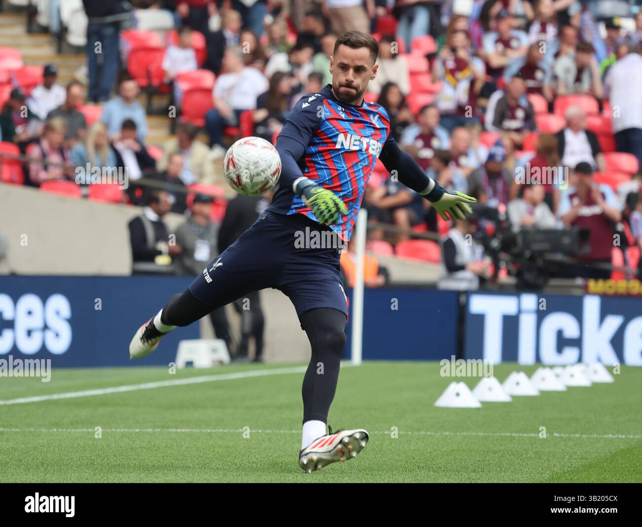 London, UK. 26th Apr, 2025. Remi Matthews of Crystal Palace during the ...
