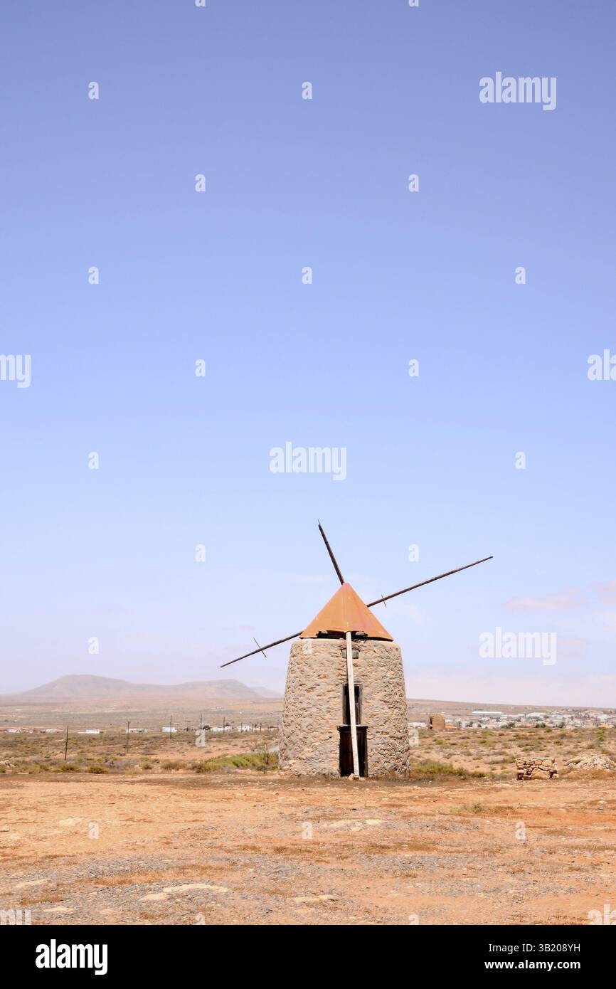 a Classic Vintage Windmill Building Stock Photo - Alamy