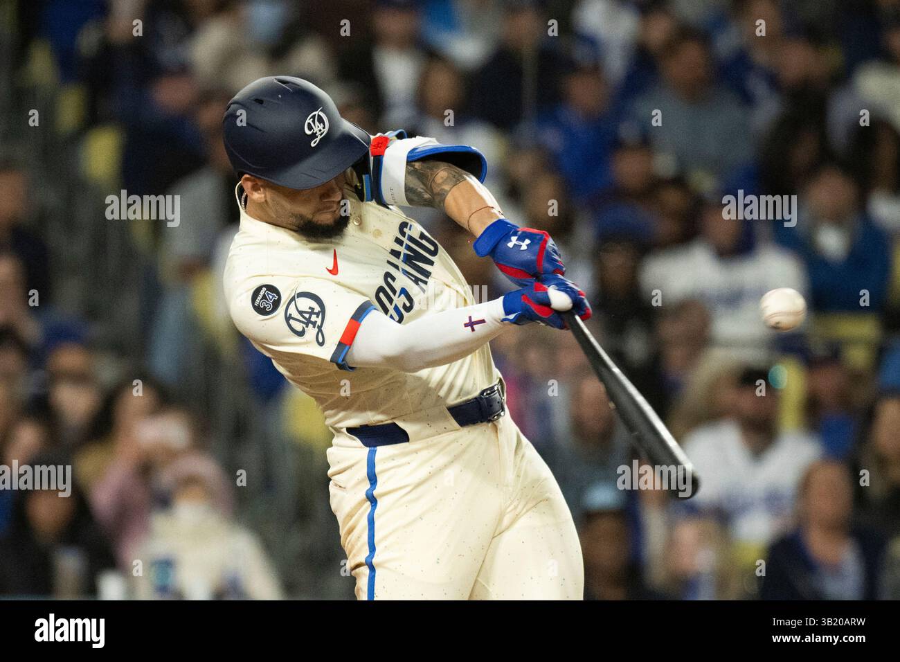 Los Angeles Dodgers' Andy Pages bats during a baseball game against the ...