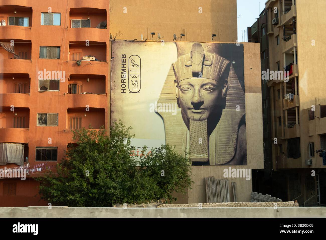Edificios antiguo egipto hi-res stock photography and images - Alamy