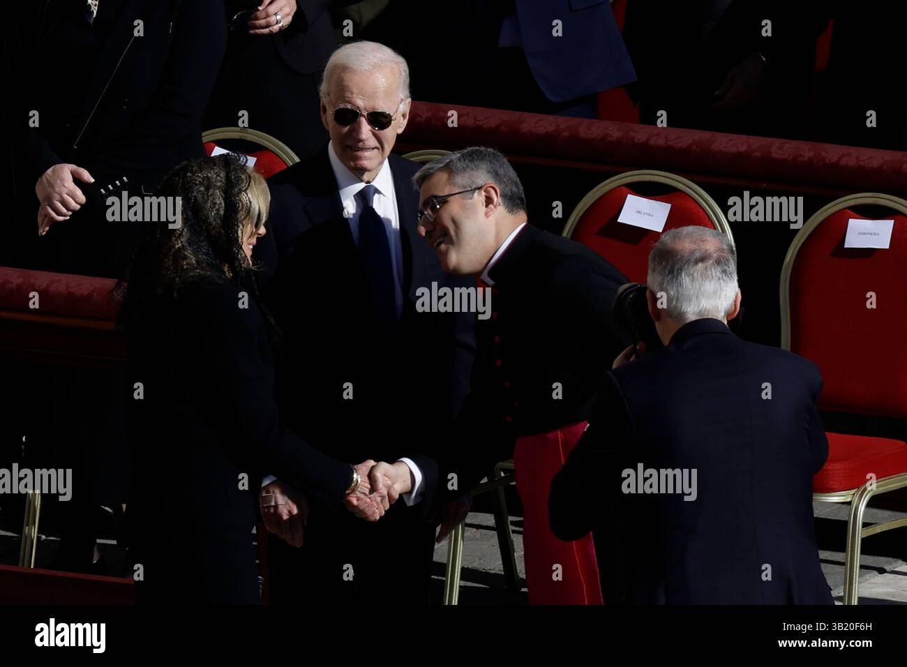 Joe Biden arrives on the steps of St. Peter's Basilica for the funeral ...