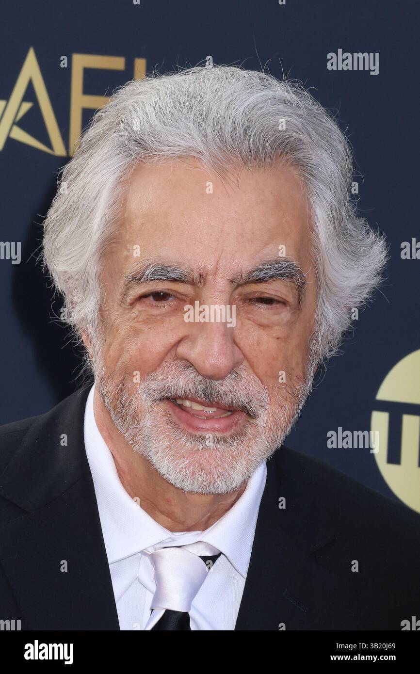 Hollywood, CA, USA. 26th Apr 2025. Joe Mantegna 04/26/2025 The 50th ...