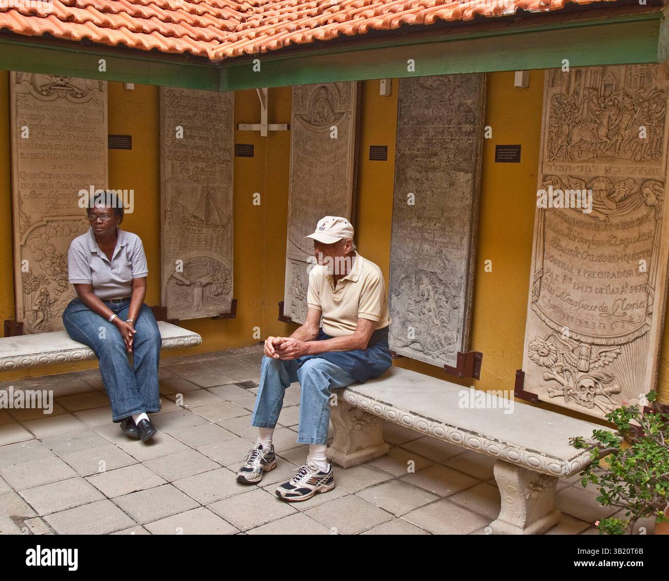 Jan 28, 2010 - Willemstad, Curacao, Netherland Antilles - Congregation ...
