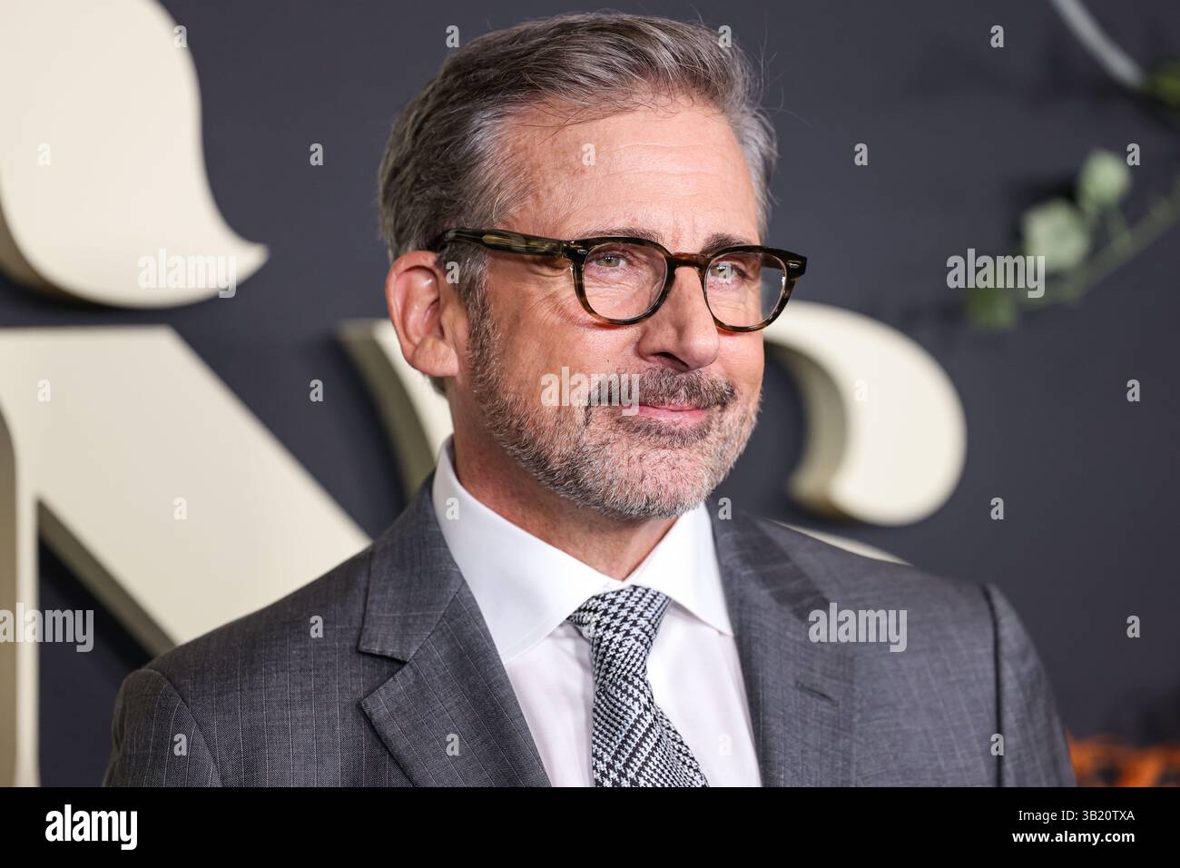 LOS ANGELES, CALIFORNIA, USA - APRIL 24: American actor and comedian ...