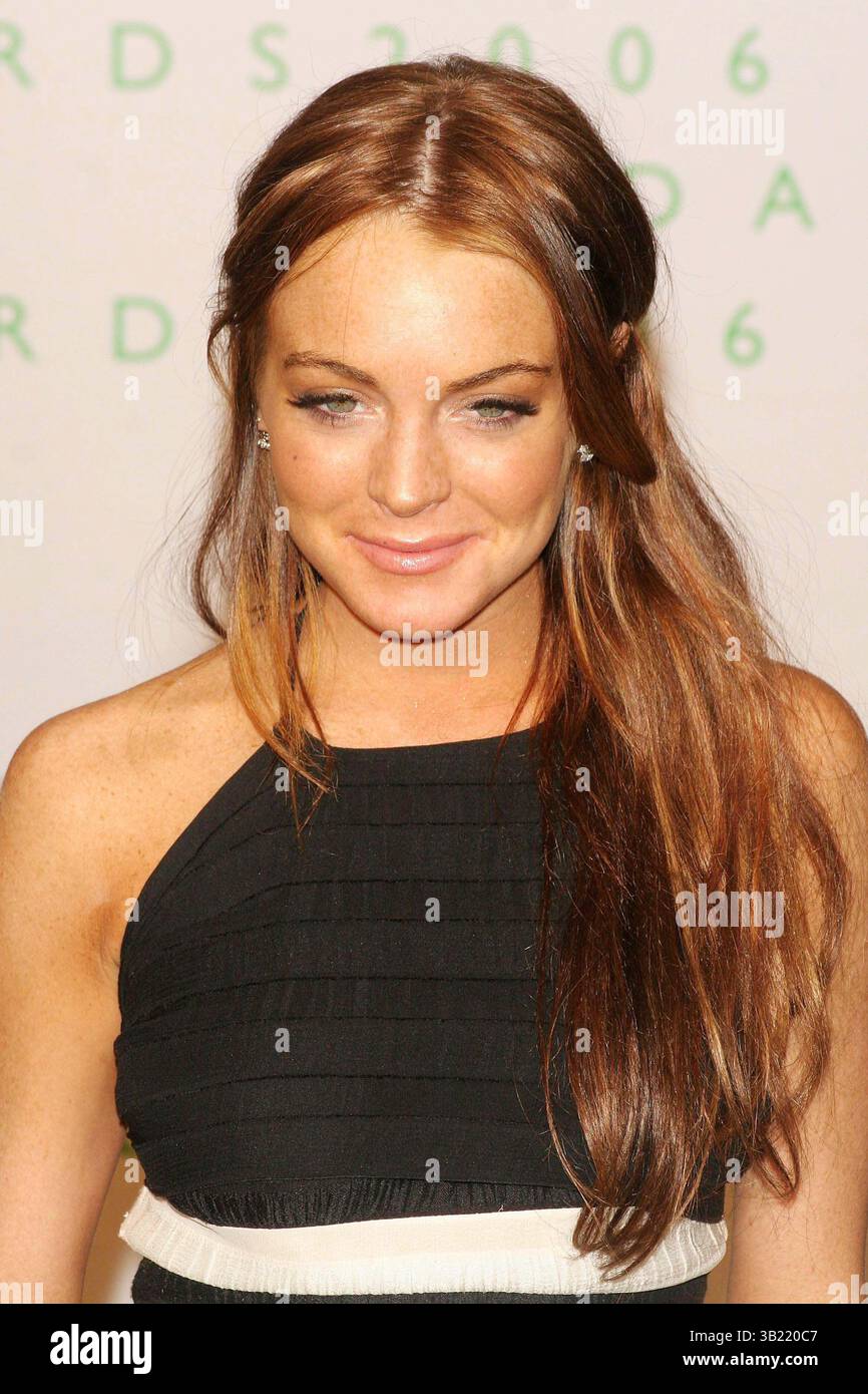 2006 cfda fashion hi-res stock photography and images - Alamy