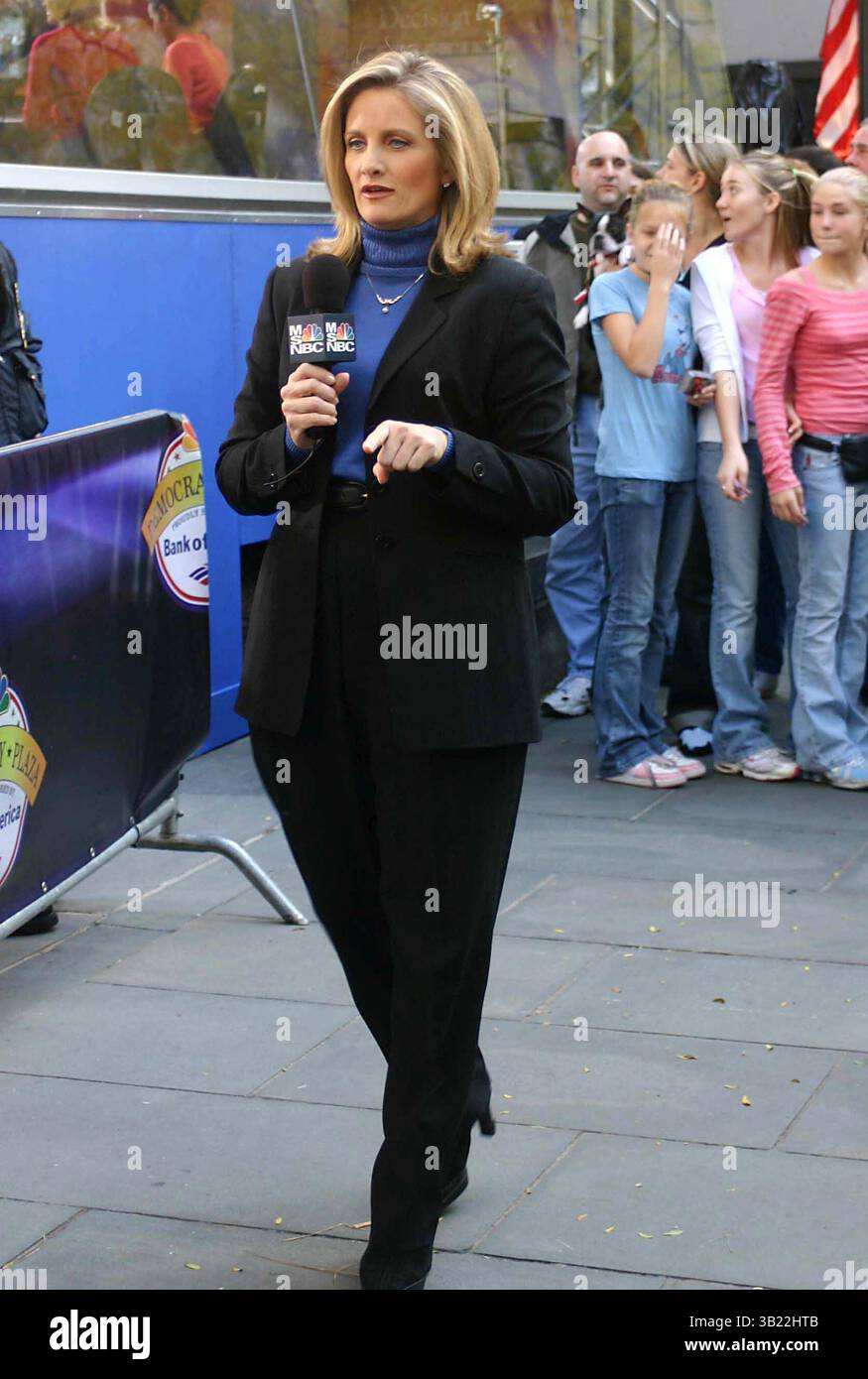 Oct. 31, 2004 - New York, New York, U.S. - K40205WR.MSNBC AT DEMOCRACY ...