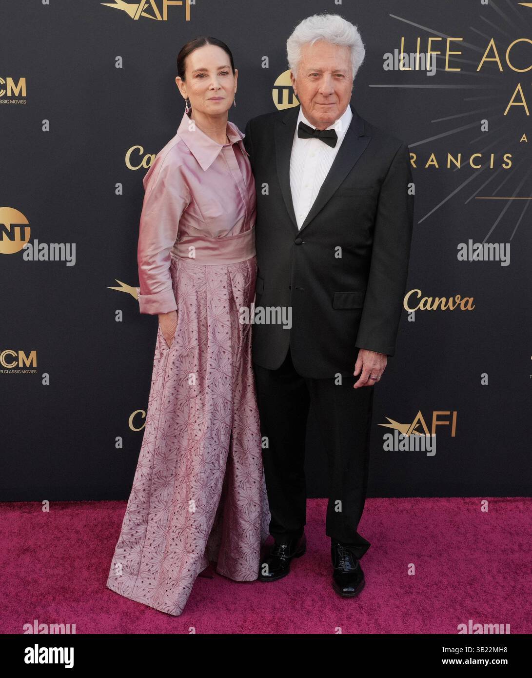 (L-R) Lisa Hoffman and Dustin Hoffman at the 50th AFI Life Achievement ...