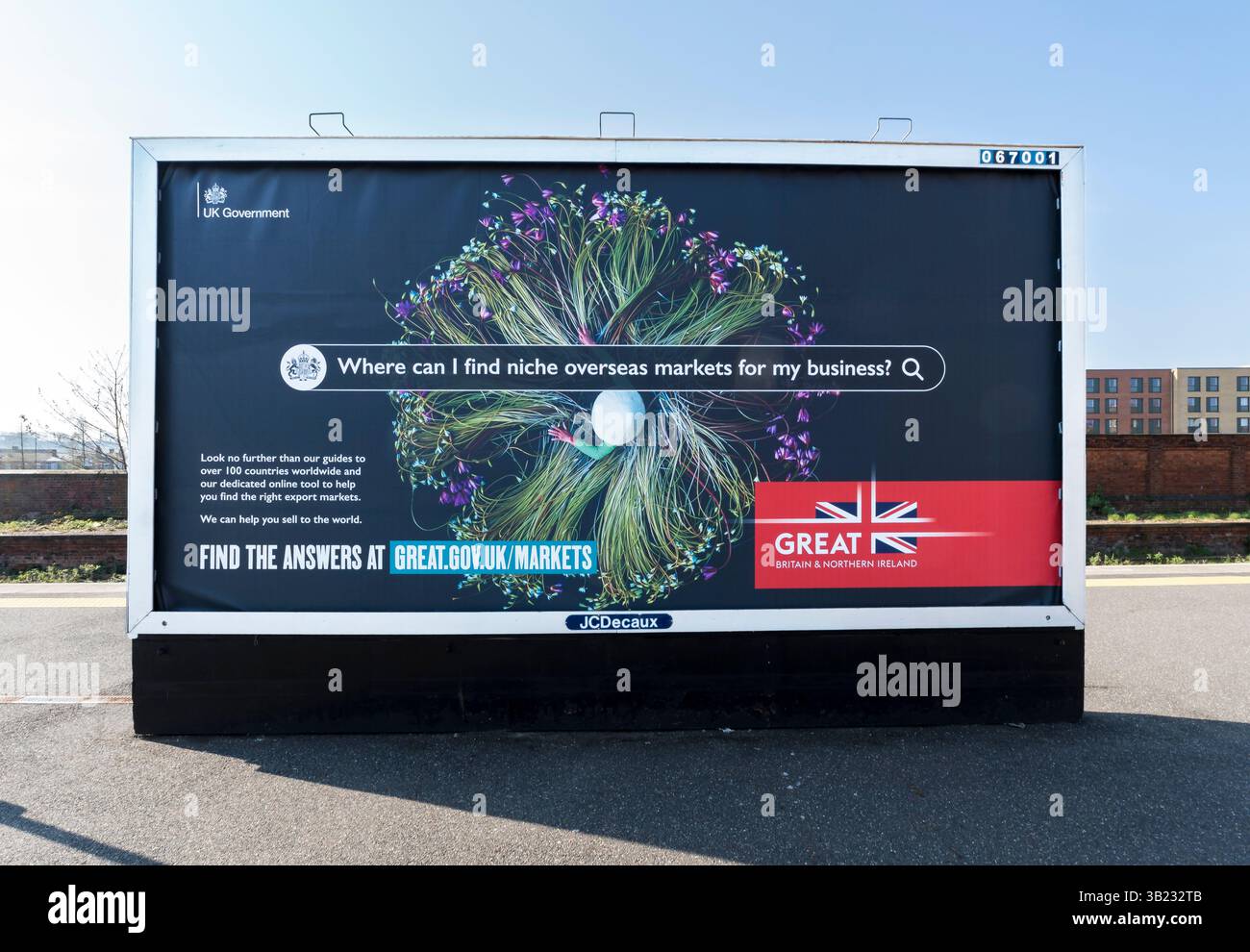 UK Government advertisement at Lincoln railway station Stock Photo - Alamy