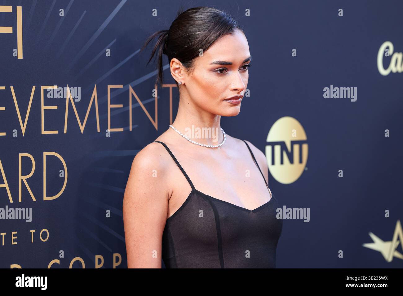 Hollywood, United States. 26th Apr, 2025. HOLLYWOOD, LOS ANGELES ...