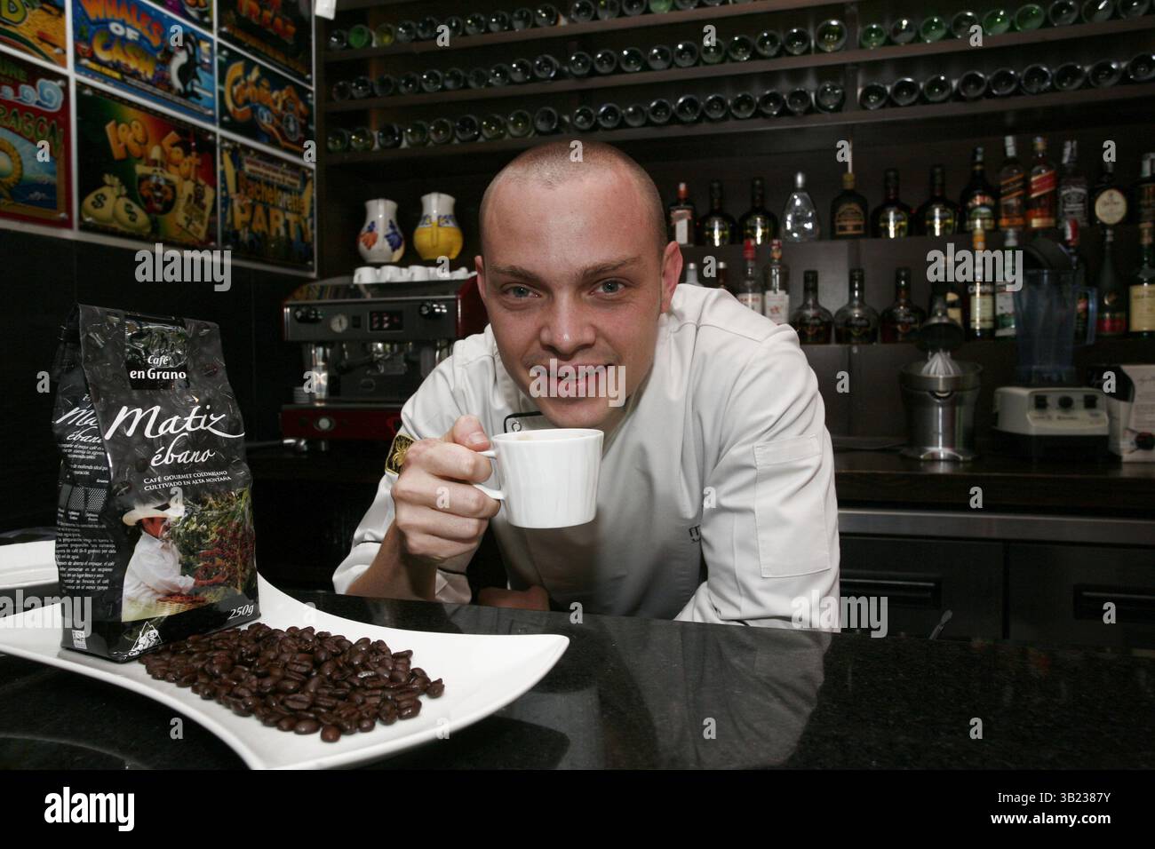 Concurso de cocina hi-res stock photography and images - Alamy
