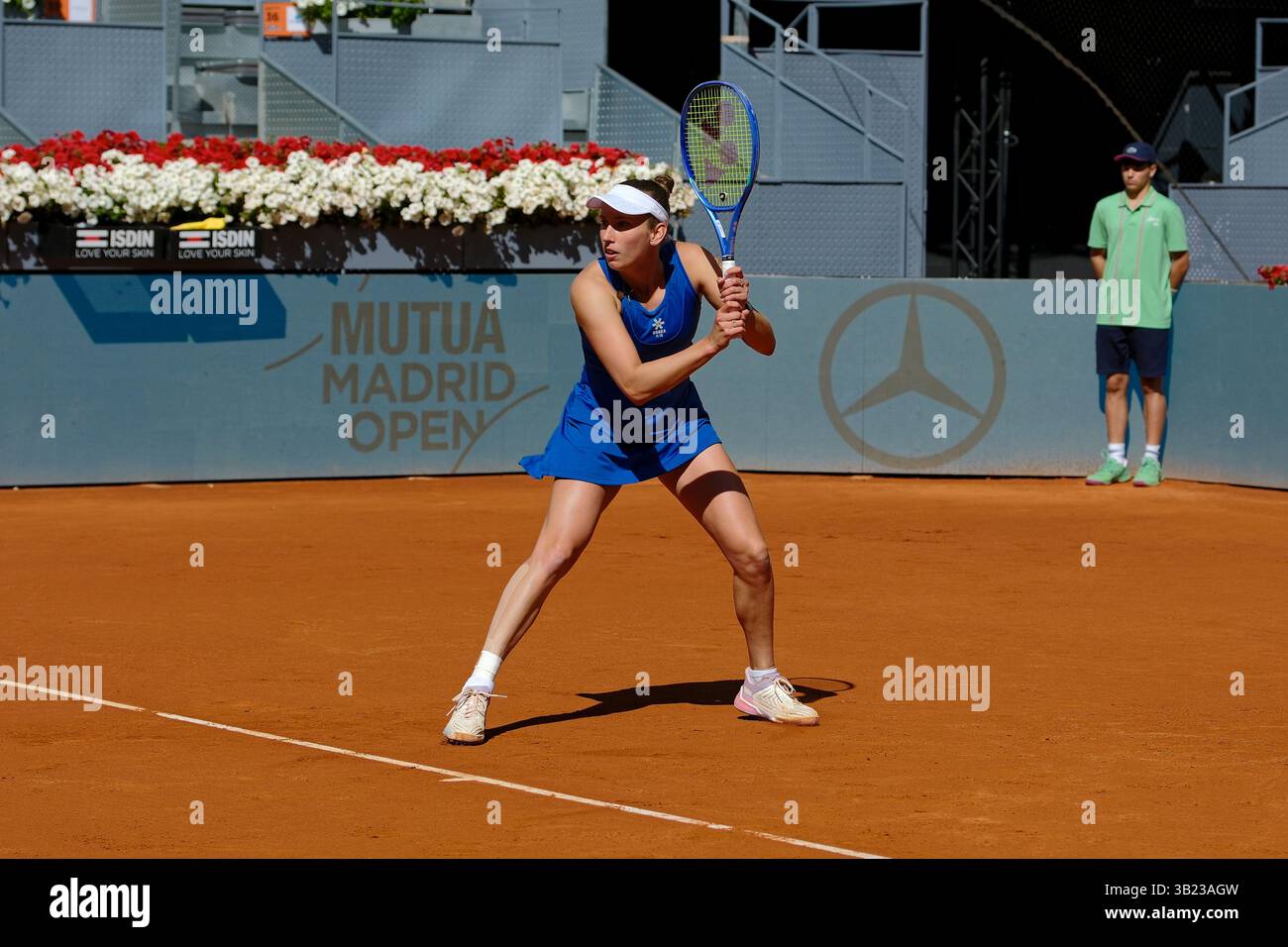 Madrid, Spain. 27th Apr, 2025. Tennis WTA, individual Women: Mutua ...