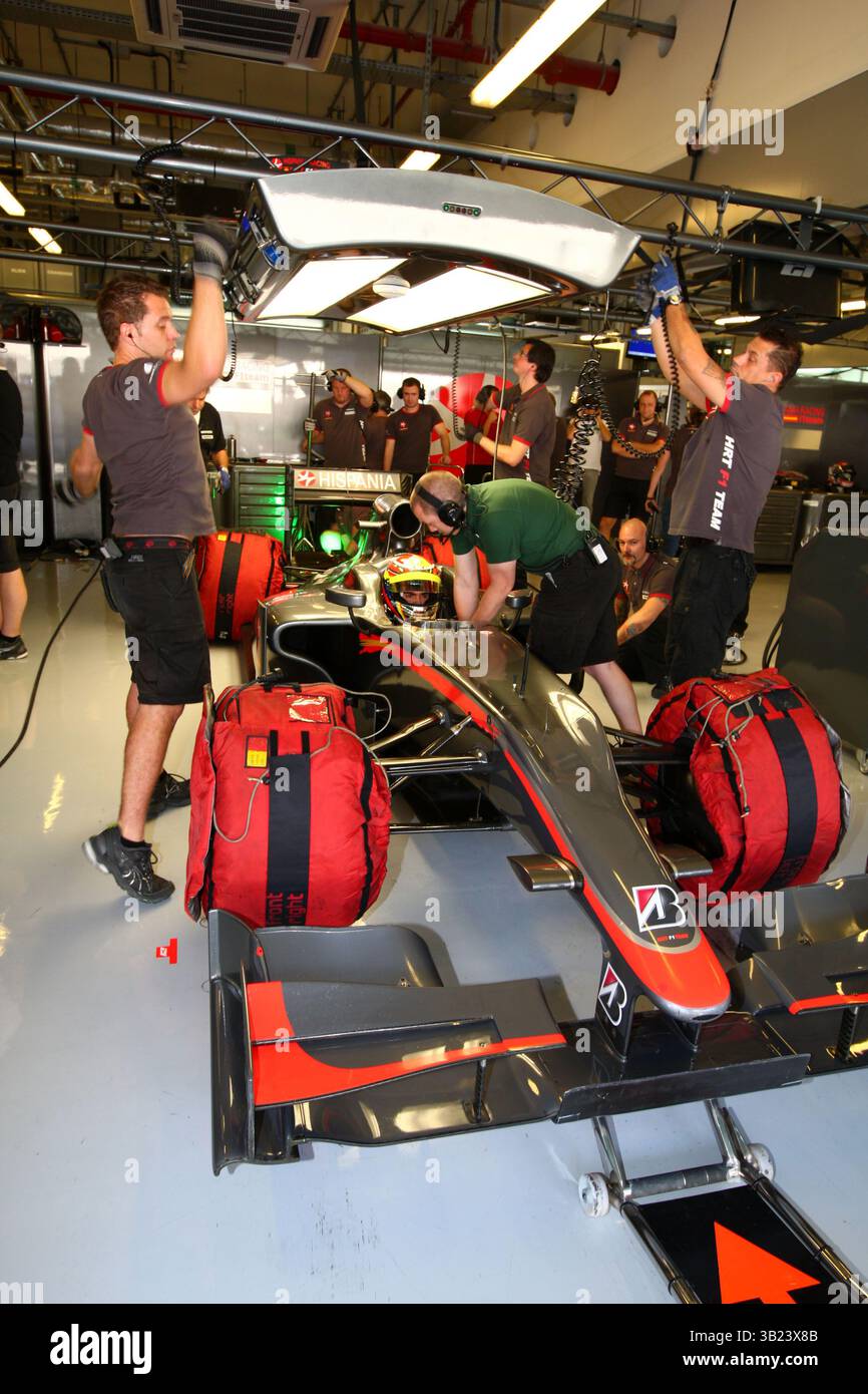 Nov. 16, 2010 - Abu Dhabi, United Arab Emirates - Pastor Maldonado (VEN ...