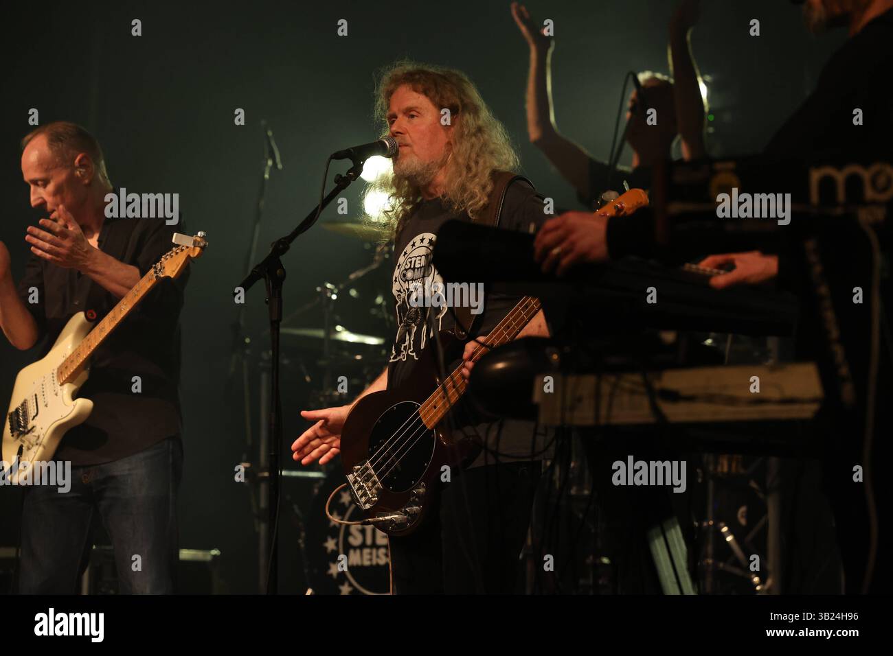 Axel Schäfer von Stern Combo Meissen bei 60 Jahre STERN-COMBO MEISSEN ...