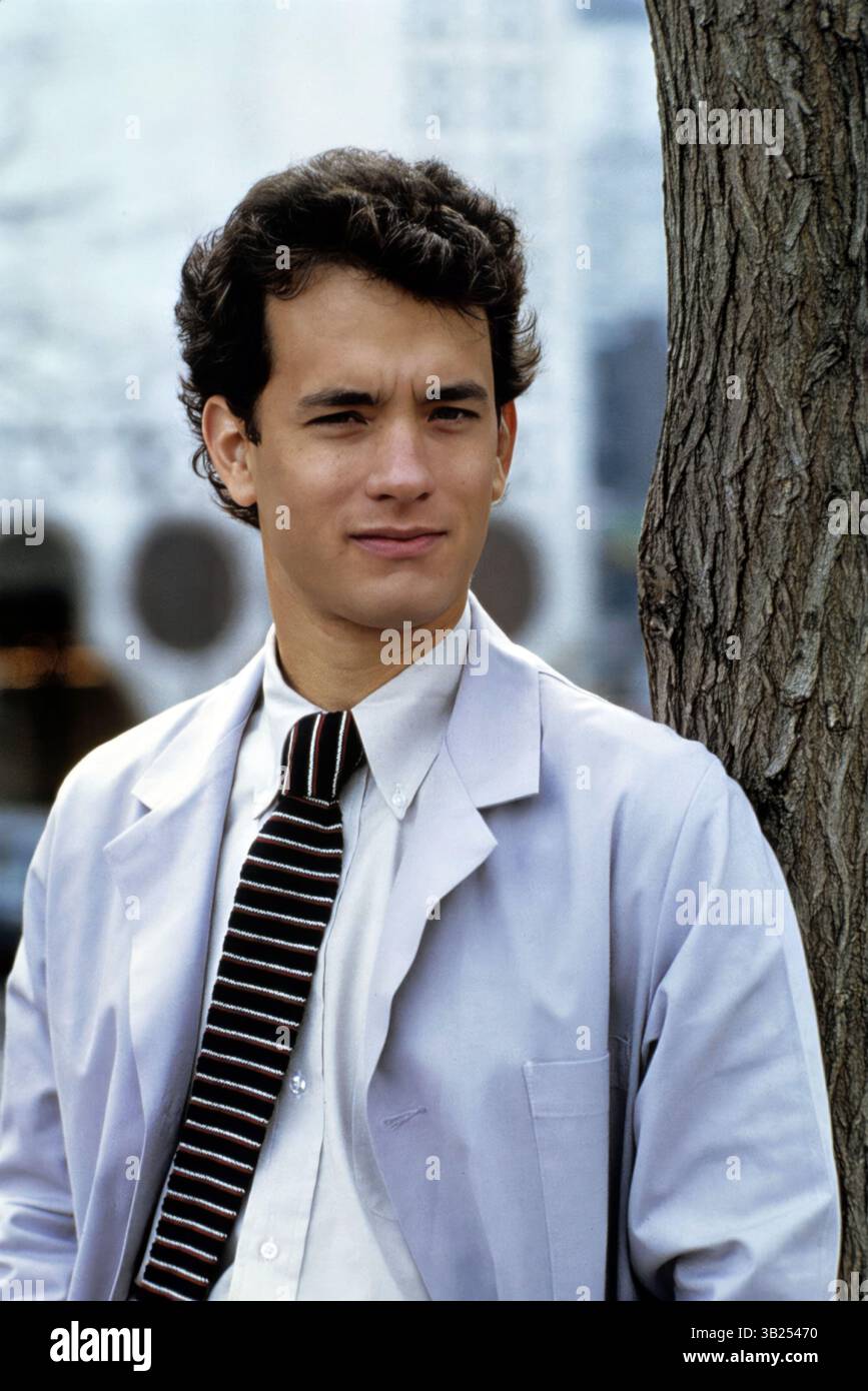 TOM HANKS in SPLASH (1984), directed by RON HOWARD. Credit: TOUCHSTONE ...