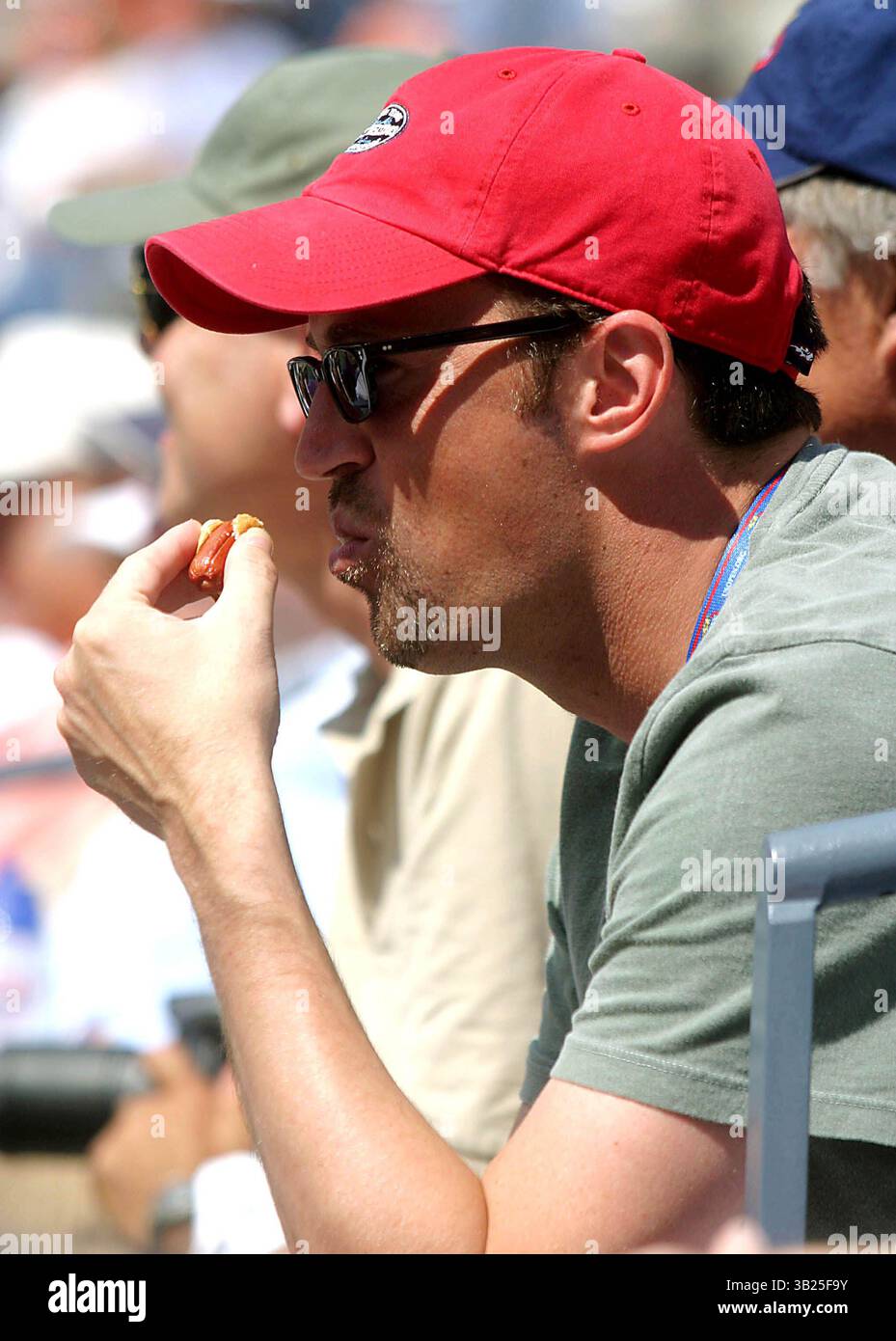Matthew perry at the us open hi-res stock photography and images - Alamy