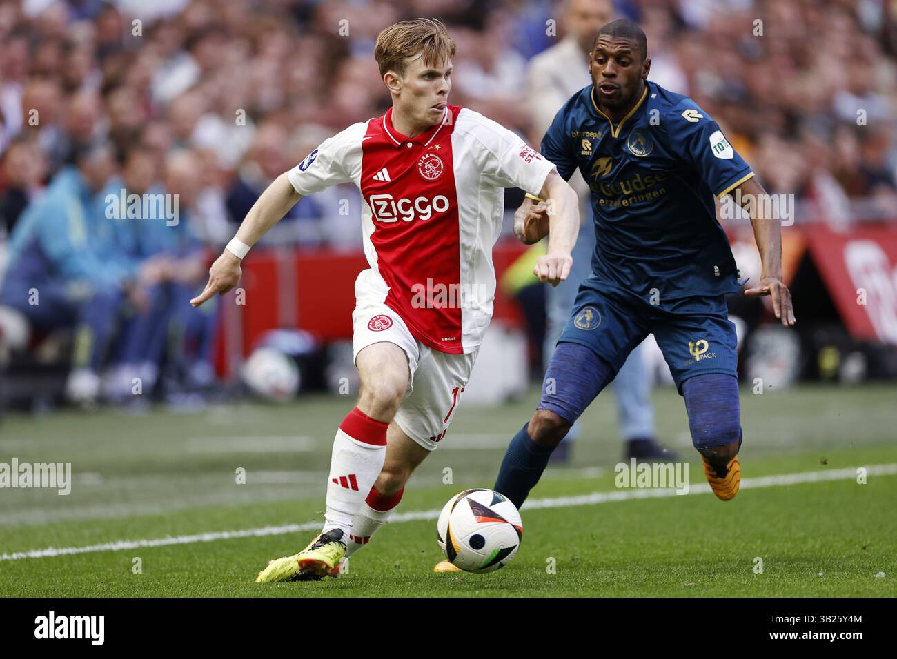 AMSTERDAM - (l-r) Oliver Edvardsen of Ajax, Said Bakari of Sparta ...