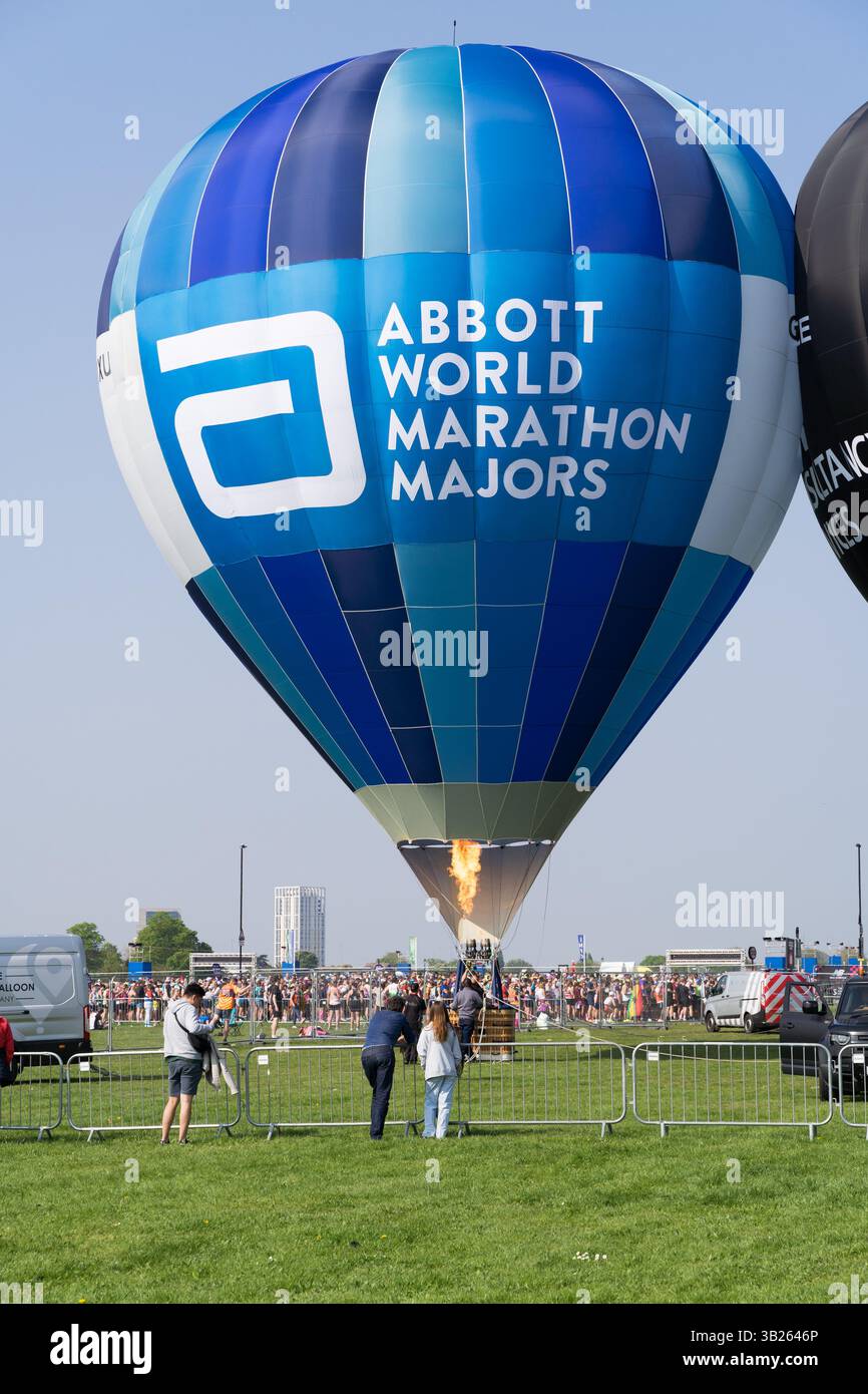 Tcs london marathon 2025 hi-res stock photography and images - Alamy