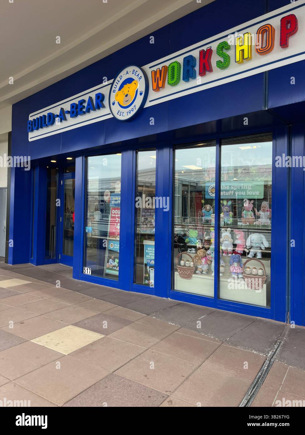 Exterior of Build-a-Bear Workshop at Oakbrook Center shopping mall in ...