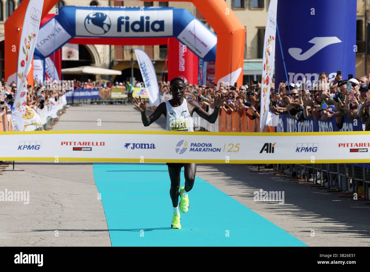 Padova Marathon - April 27, 2025 The triumph of Onchari and Girnay Kenyan Enock Onchari was the ...