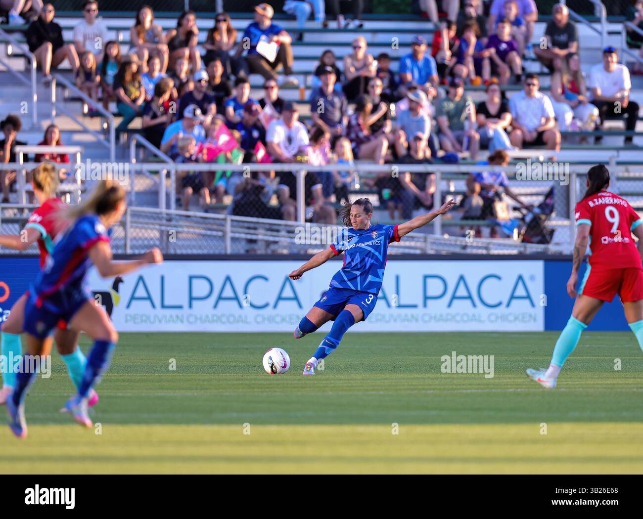 Cary, North Carolina, USA. 26th Apr, 2025. North Carolina Courage ...