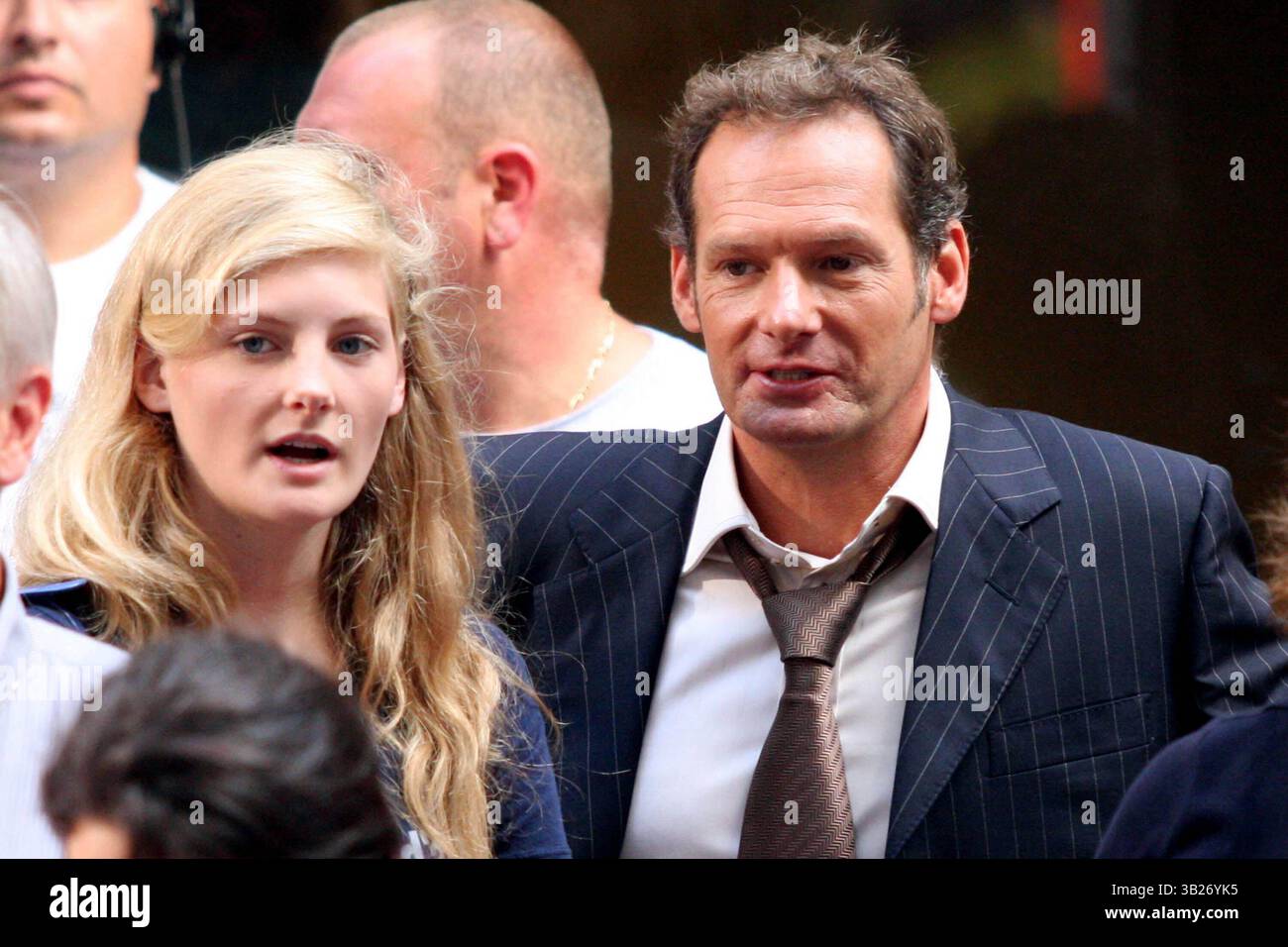 Michael jackson children 2009 hi-res stock photography and images - Alamy