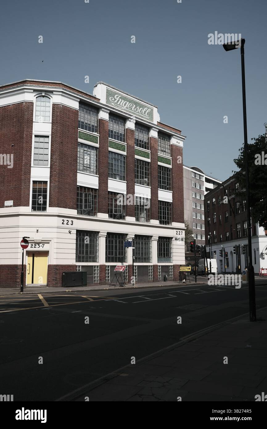 Ingersoll building hi-res stock photography and images - Alamy