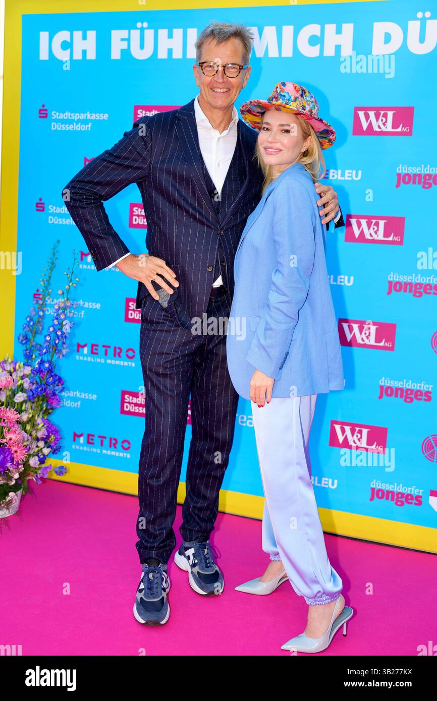 Elena Panknin - Kunstprojekt Ich fühle mich Düsseldorf , Bürgermeister ...