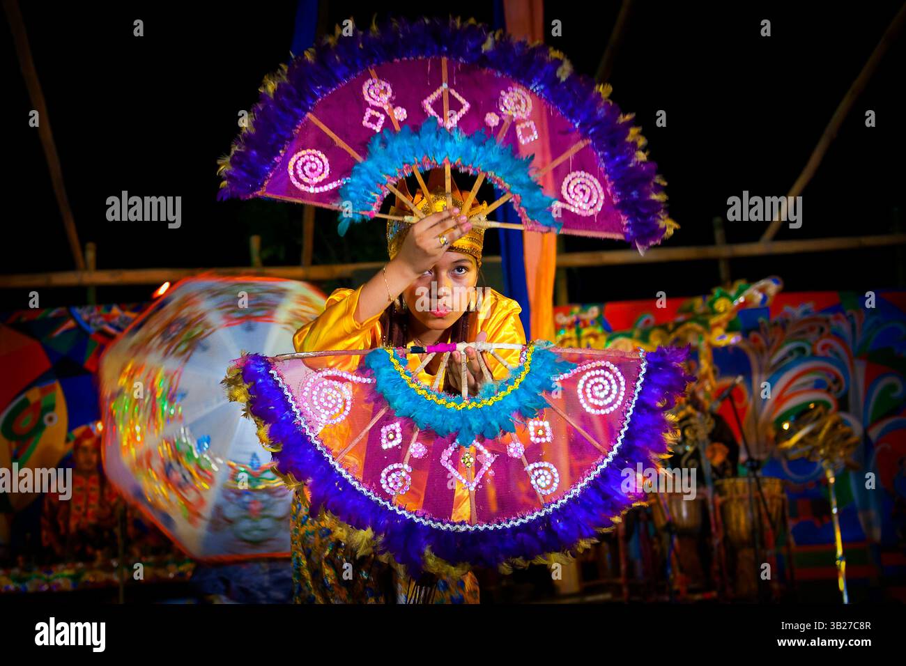 Aug 16, 2009 - Davao, Mindanao, Philippines - A young participant in ...