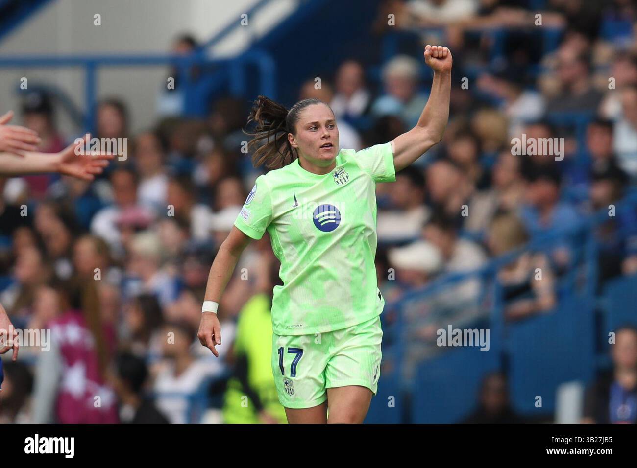 London, England, April 27th 2025: Ewa Pajor (17 FC Barcelona) celebrate ...