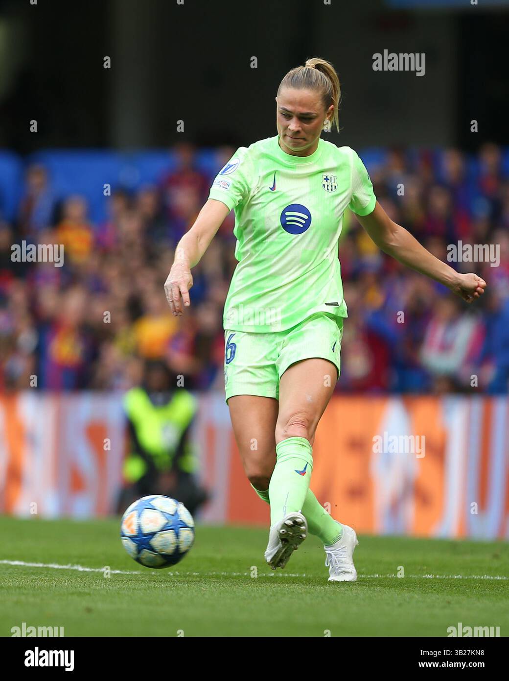 London, United Kingdom. 27 April, 2025. Fridolina Rolfö of Barcelona ...