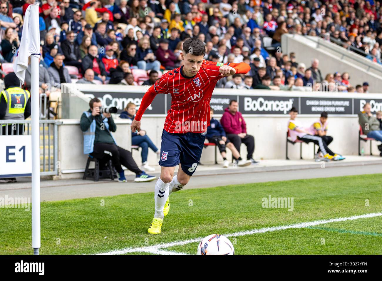 York, United Kingdom, 26 April 2025, Alex Hunt at the York City VS ...