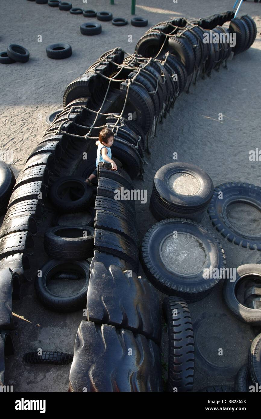 Aug 27, 2009 - Tokyo, Japan - Godzilla made of tires soars in the ...