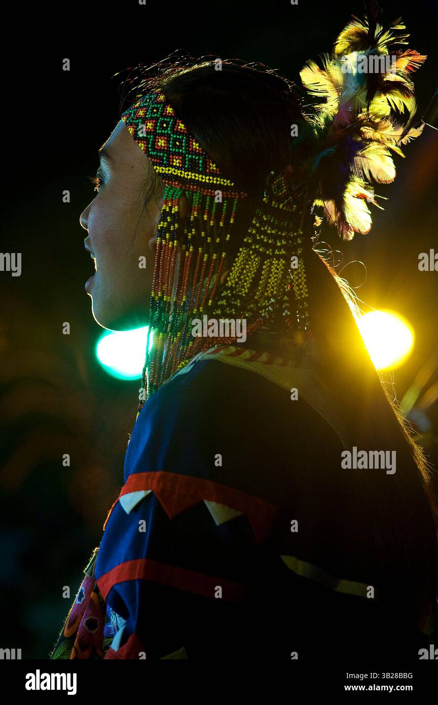 Ata manobo hi-res stock photography and images - Alamy