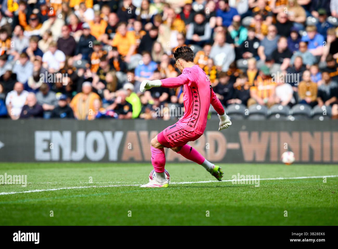 MKM Stadium, Hull, England - 26th April 2025 Ivor Pandur Goalkeeper of ...