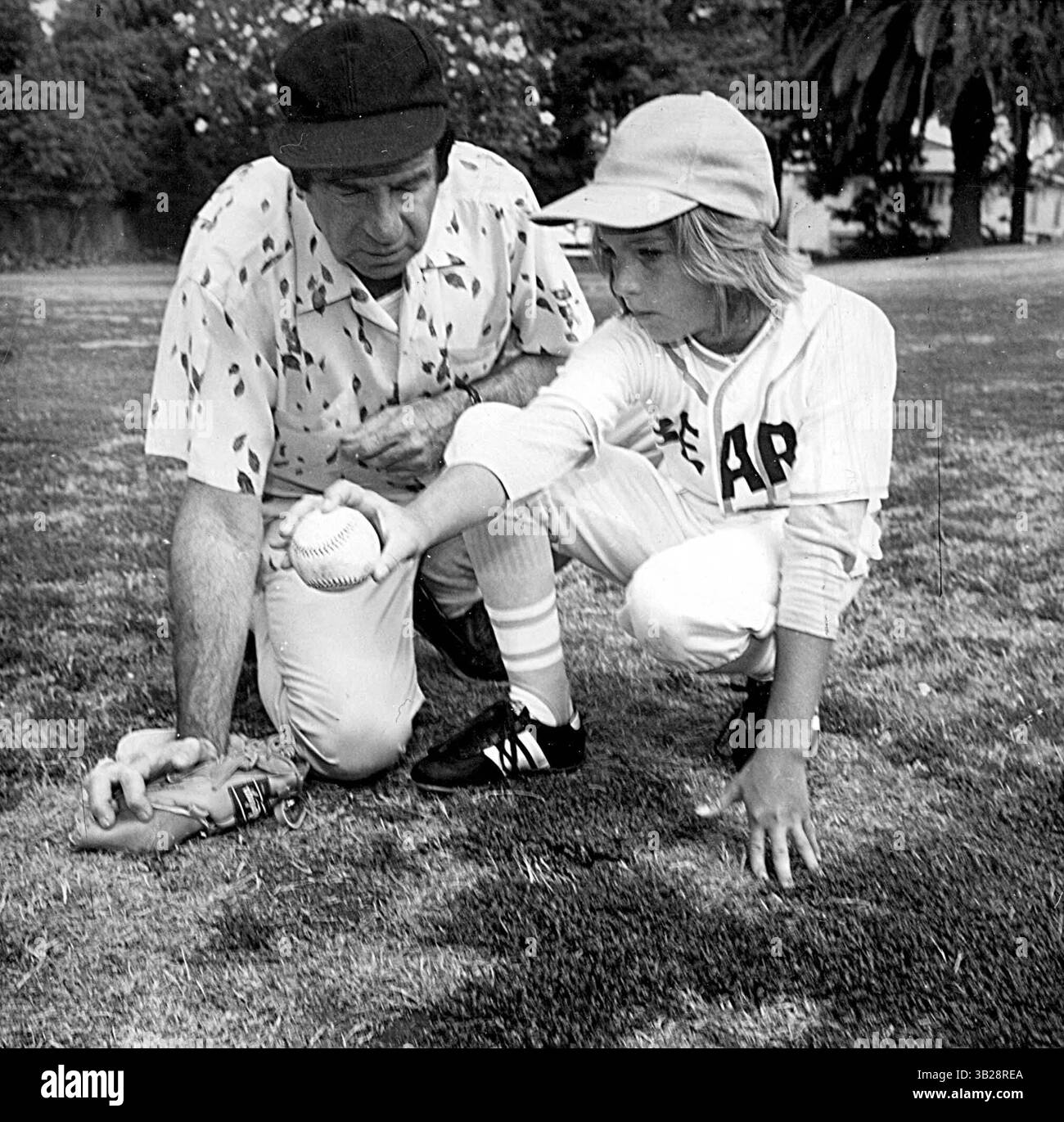 TATUM O'NEAL and WALTER MATTHAU in 'The Bad News Bears' 1976 (Credit ...