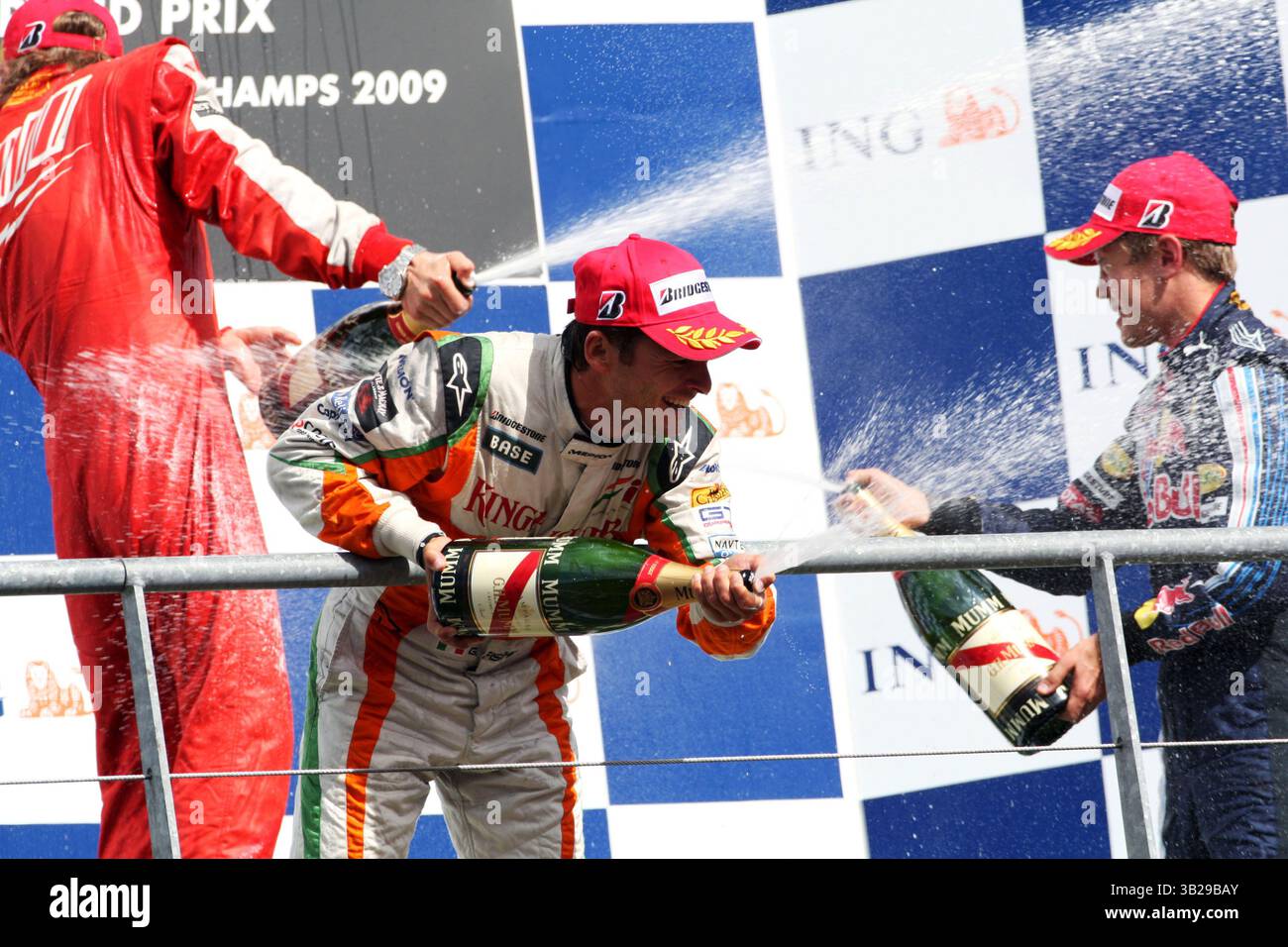 Kimi raikkonen belgium podium 2009 hi-res stock photography and images ...