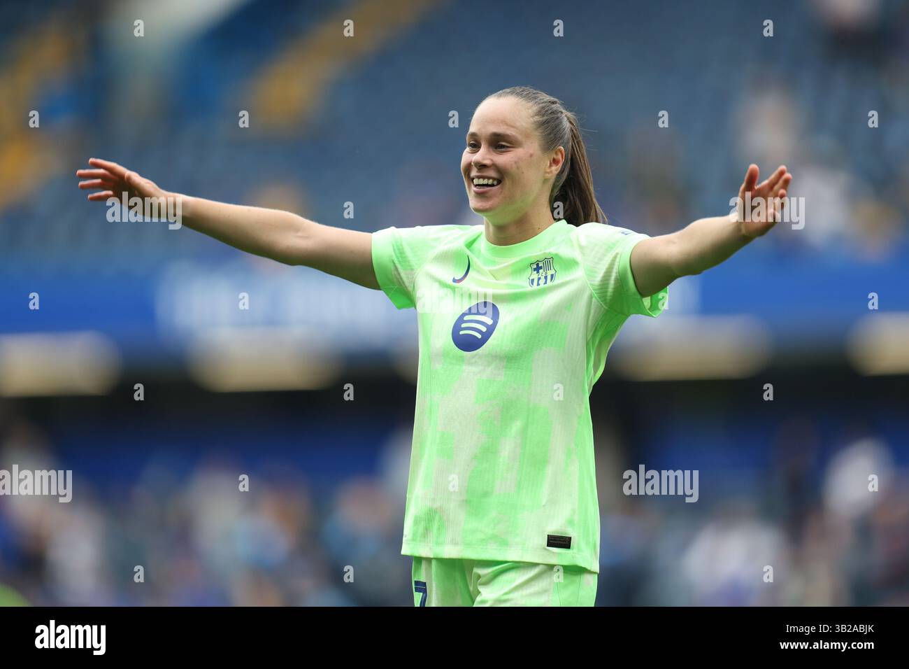 London, UK. 27th Apr, 2025. London, England, April 27th 2025: Ewa Pajor ...