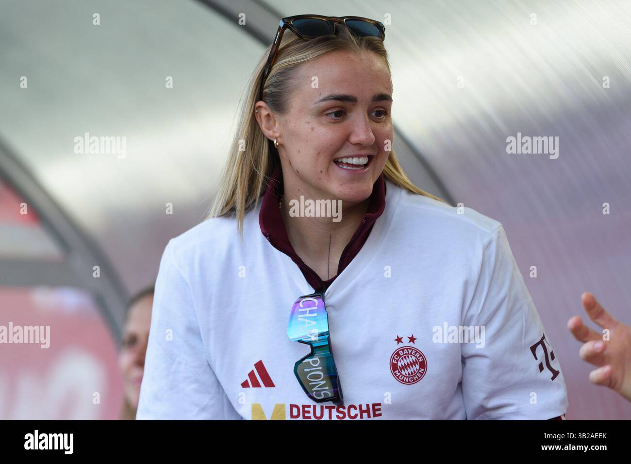 Georgia Stanway (31 FC Bayern Munich) after the Google Pixel Frauen ...