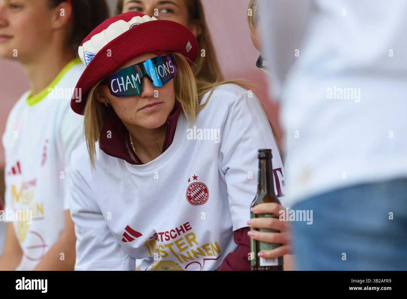 Georgia Stanway (31 FC Bayern Munich) after the Google Pixel Frauen ...