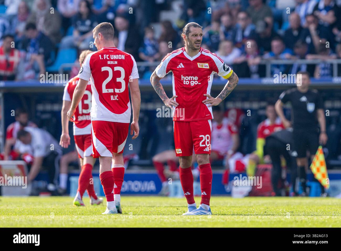 Bochum, Germany. 27th Apr, 2025. Soccer: Bundesliga, VfL Bochum - 1. FC ...