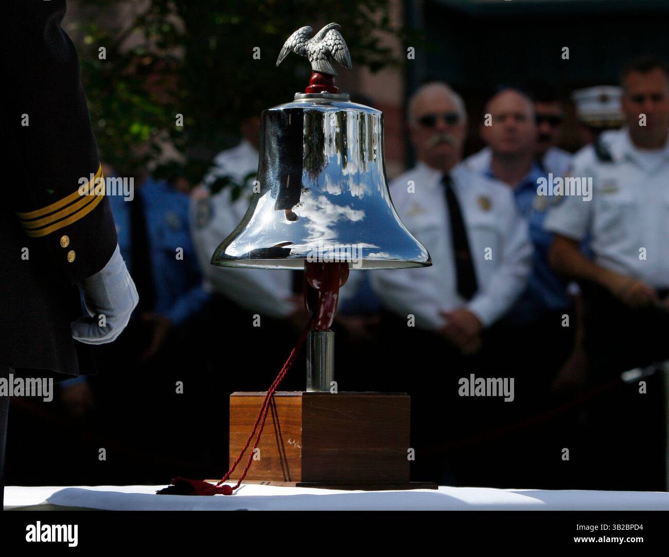 JIM DAMASKE | Times.NP 311823 DAMA 911 4 (9/11//2009 OLDSMAR) A bell ...