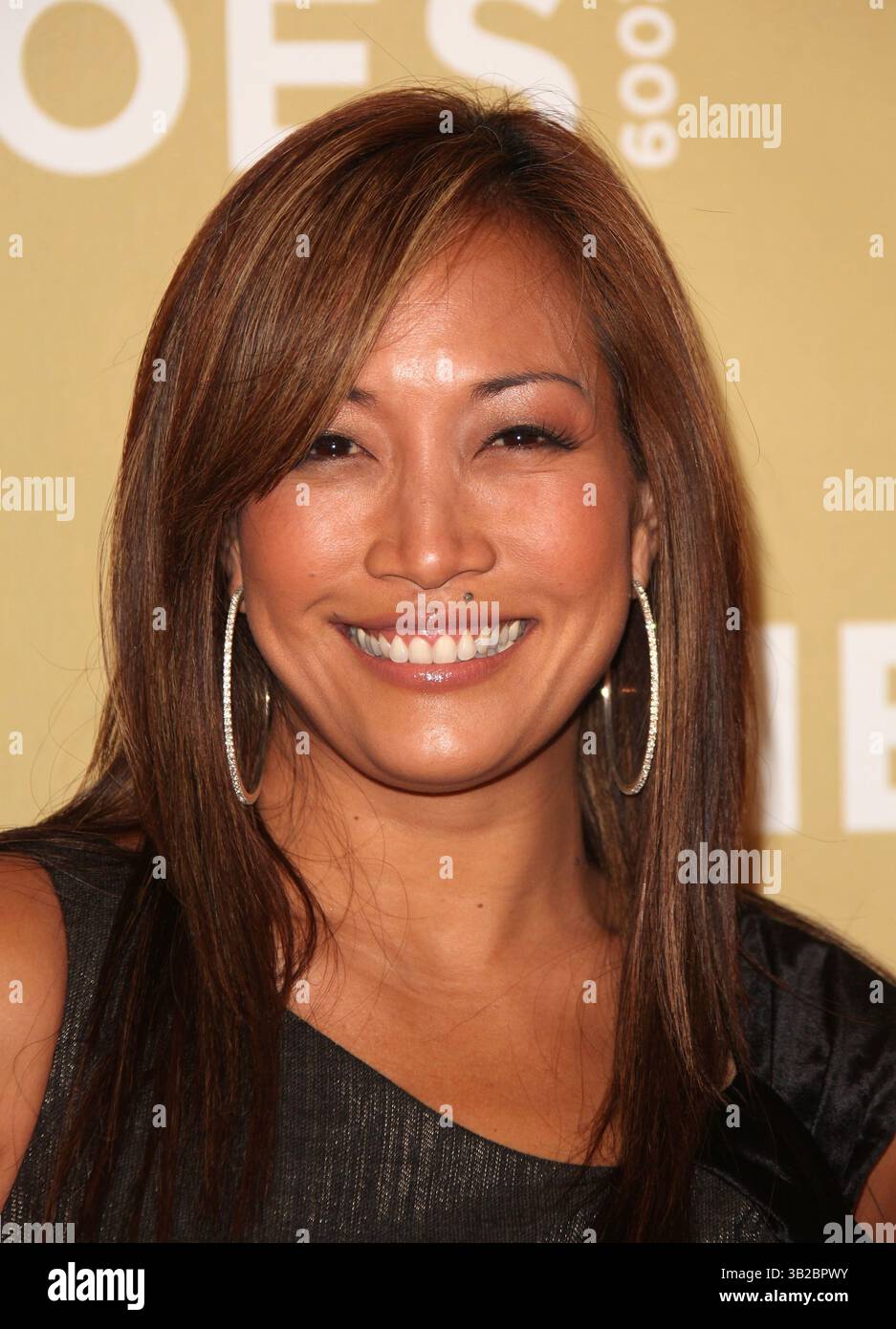 Nov 21, 2009 - Hollywood, California, USA - CARRIE ANN INABA arriving ...