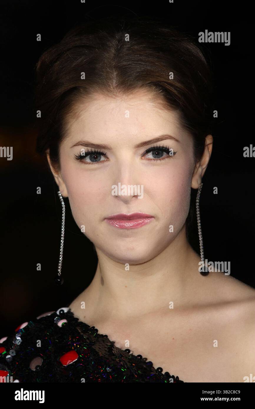 Nov 16, 2009 - Westwood, California, USA - Actress ANNA KENDRICK ...